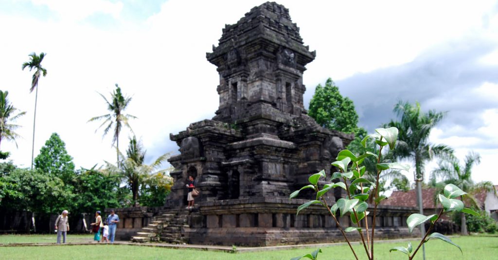 Candi-Candi di Indonesia Yang Wajib Menjadi Destinasi Wisata ...